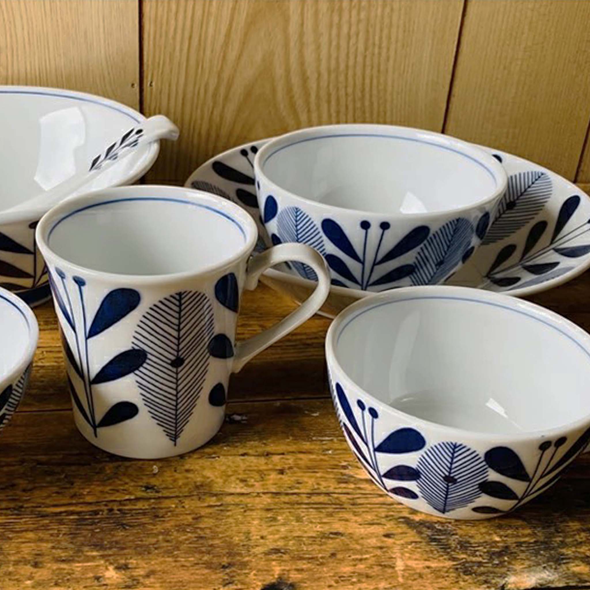 Hallo Bloem Blue and White Dinnerware by Casual Style Japan / Abode NY– Abode New York